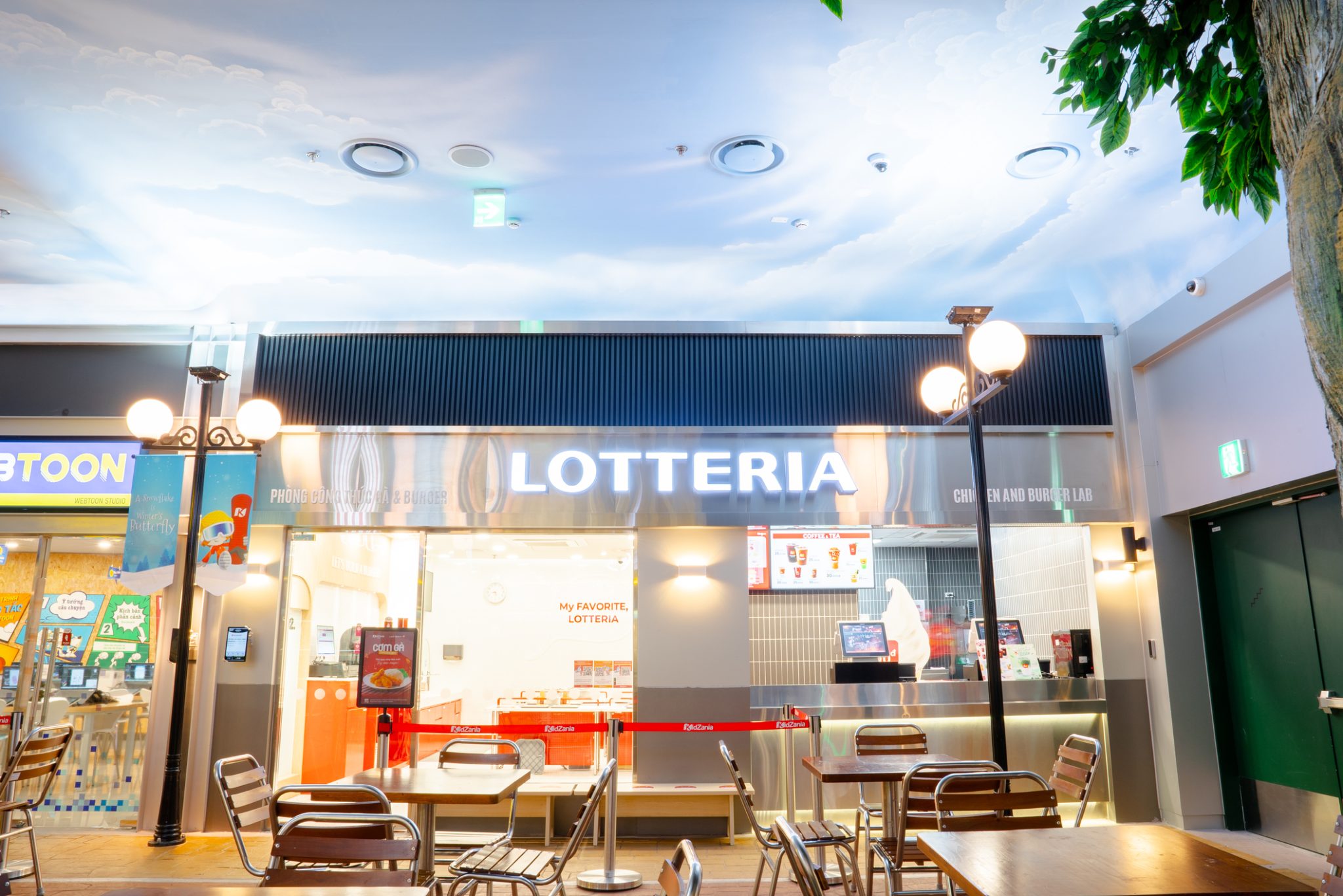 Chicken & Burger Lab - KidZania Hà Nội