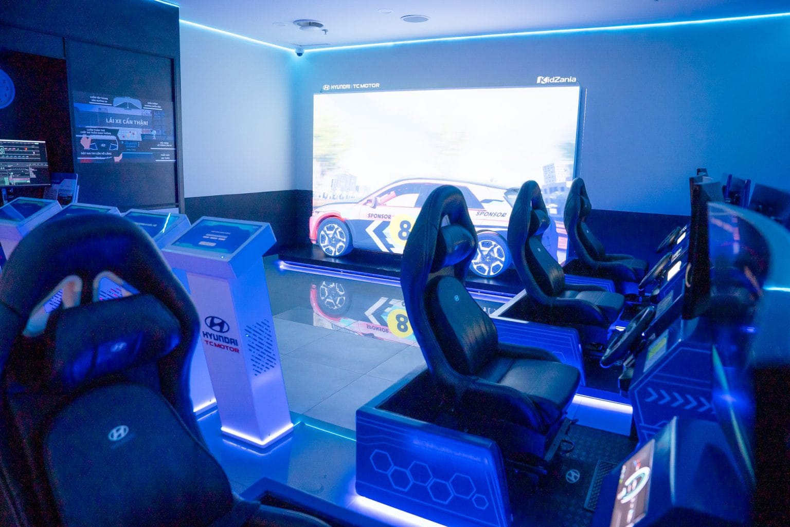 Car Innovation Center - KidZania Hà Nội